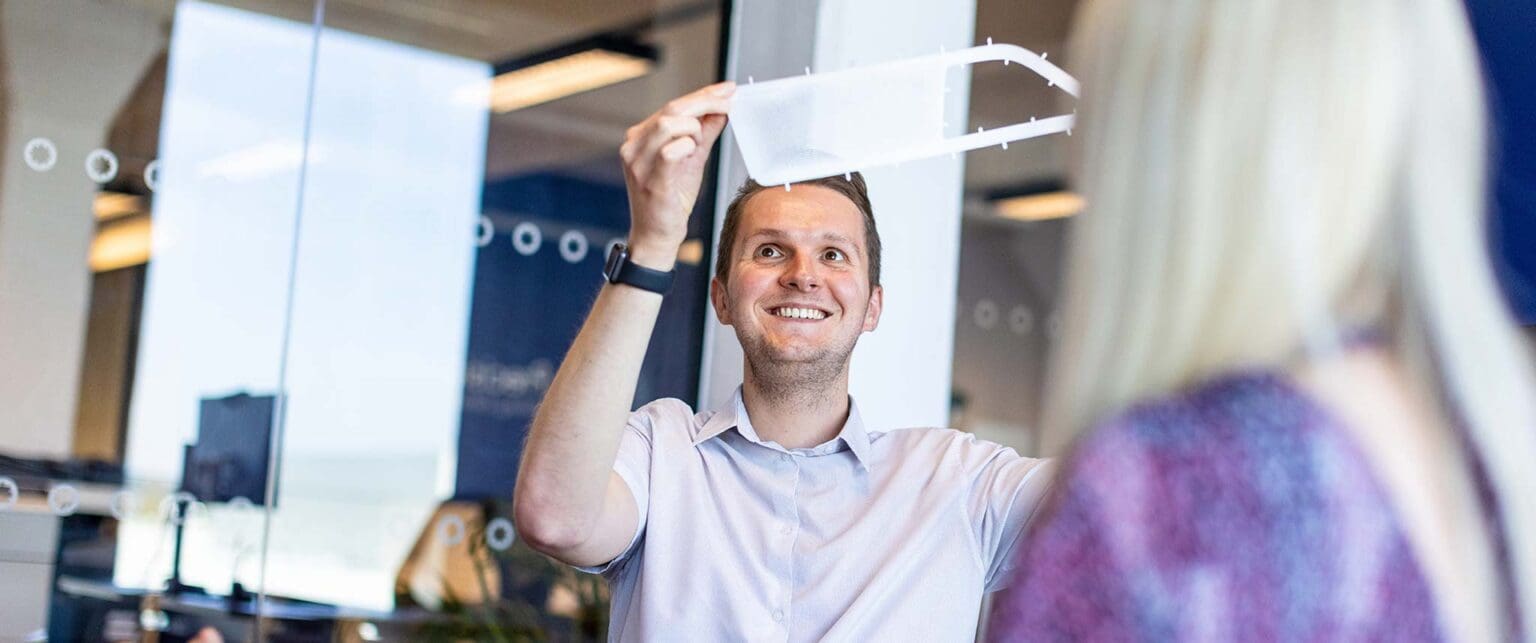 Elektrochemisches Ätzen und photochemisches Ätzen: Ein Vergleich